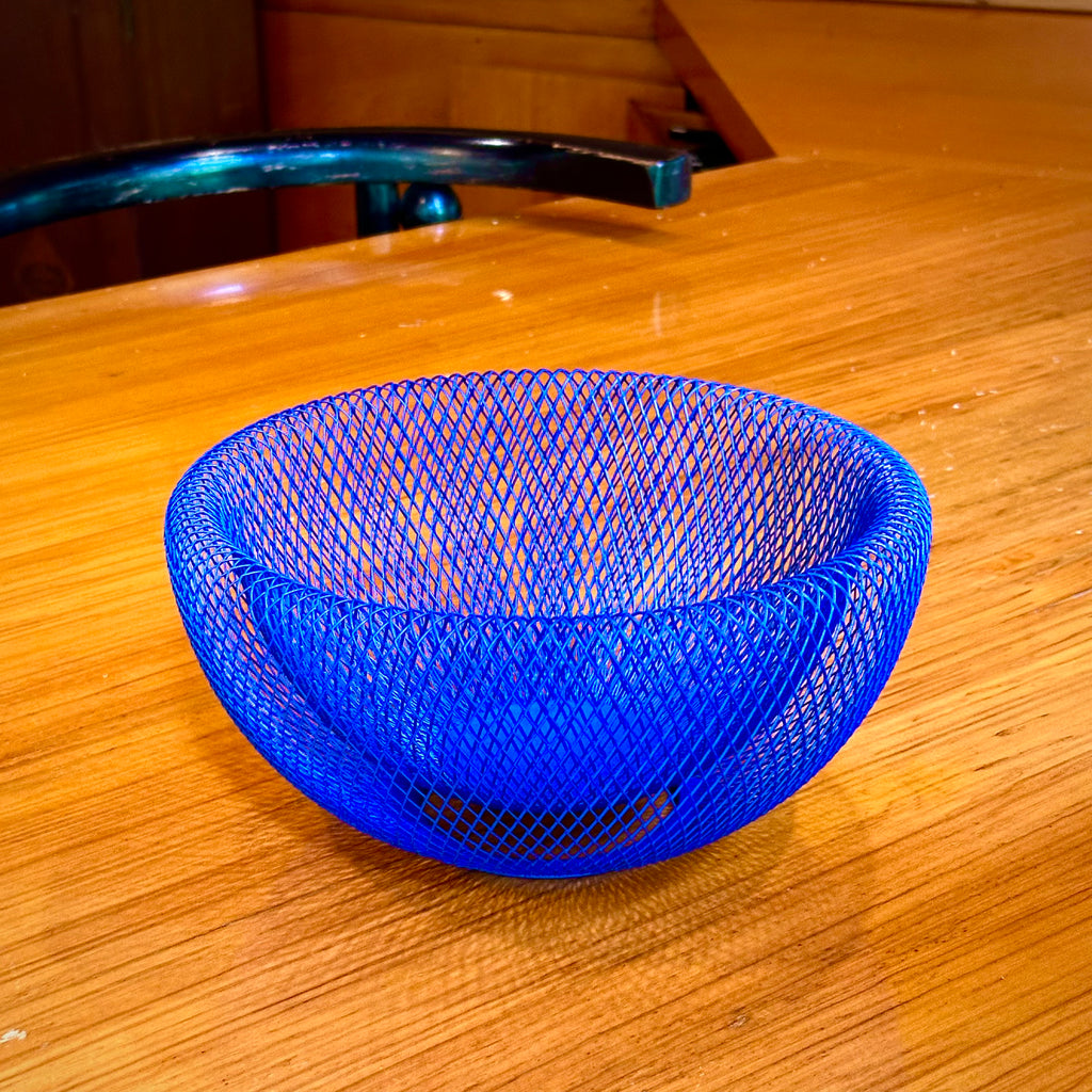 BLUE Wire Mesh Bowl MoMA – Kentuck Knob